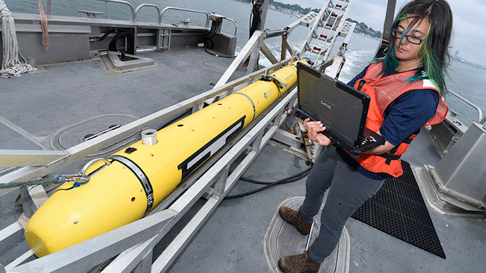 General Dynamics Unveils New Autonomous Underwater Vehicle | Design and ...
