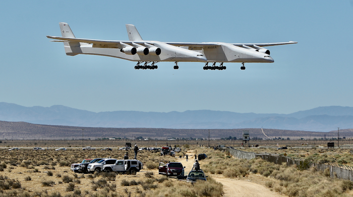 Gigantic Stratolaunch aircraft makes 2nd test flight | Design and ...