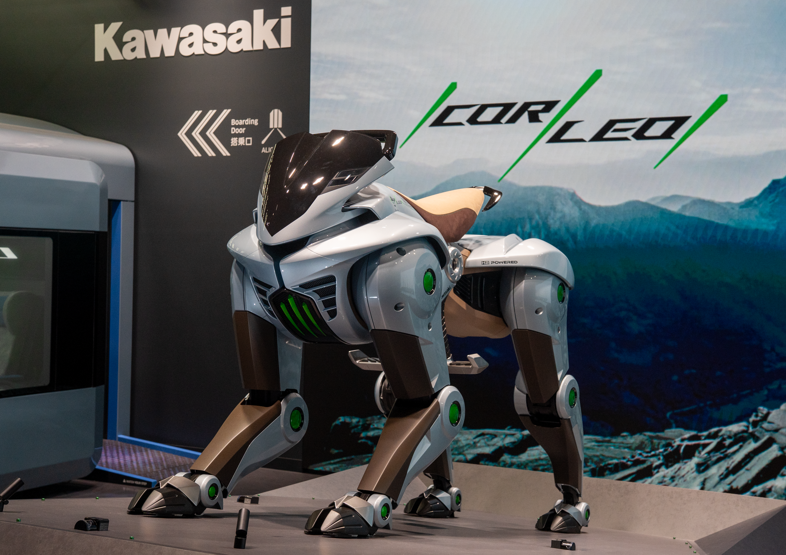 Kawasaki's Robot Horse Gallops Toward Production | Design and ...